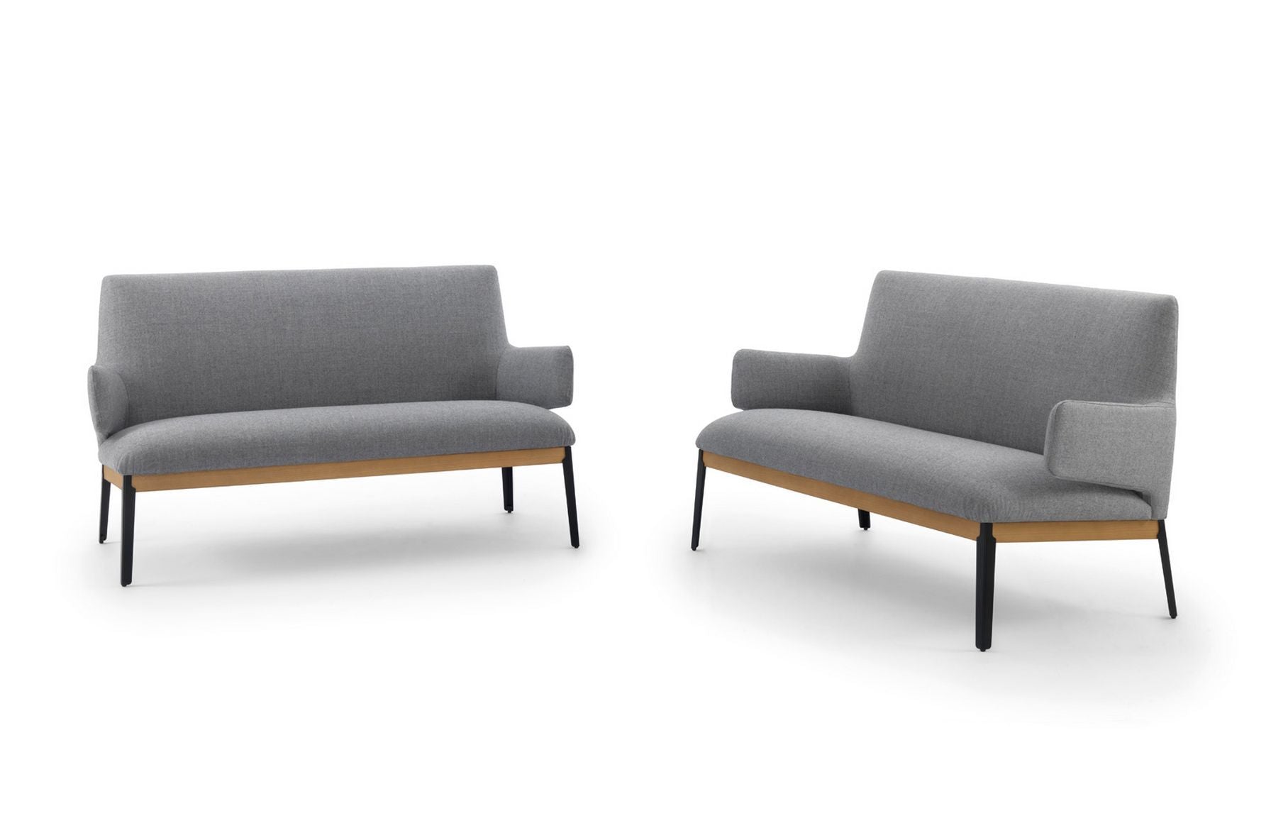 Hug Love Seat - Low by Claesson Koivisto Rune for Arflex | Space Furniture